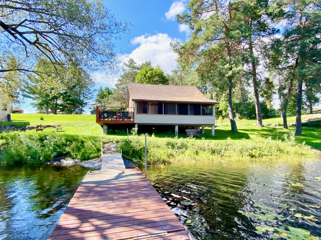 Cabins – The Narrows Resort